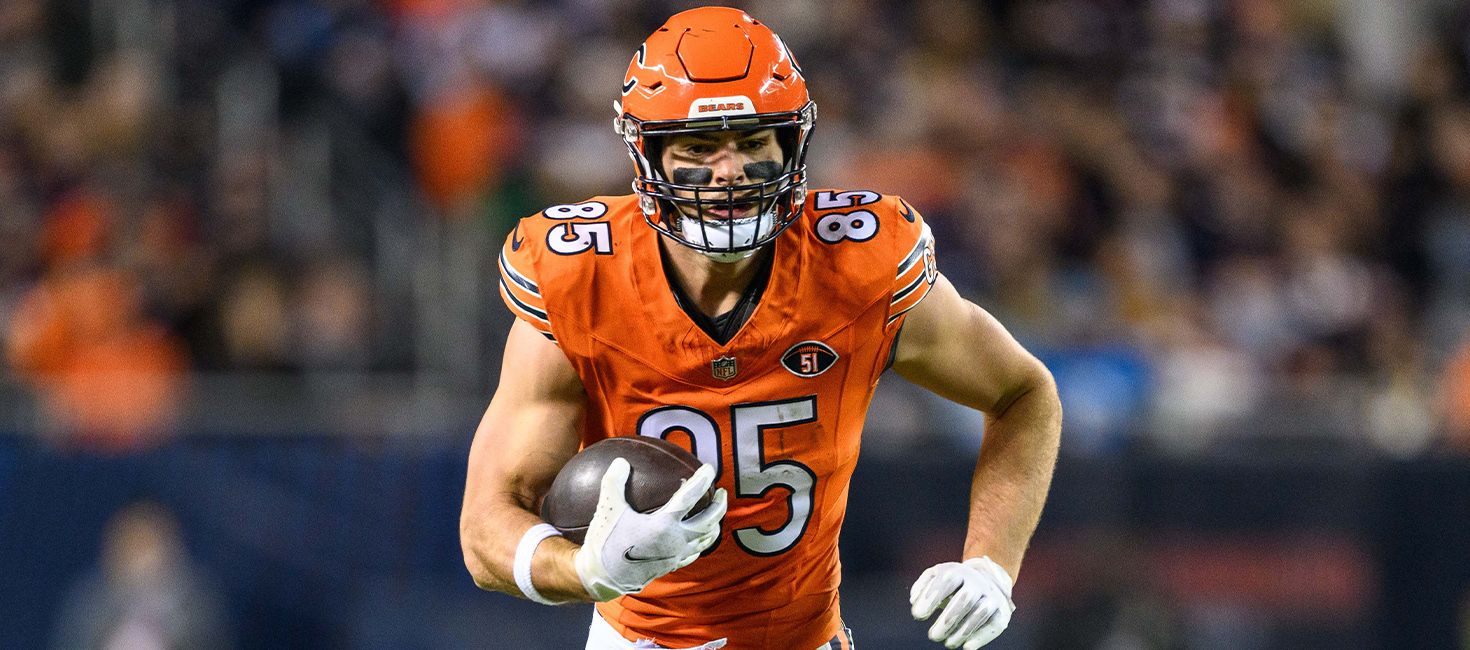 Players to Avoid at ADP: Cole Kmet, TJ Hockenson, Michael Pittman Jr ...