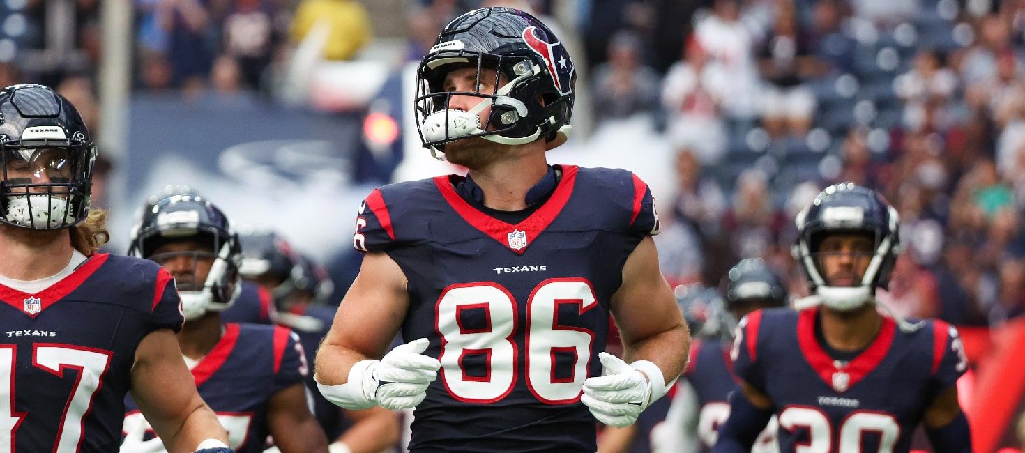 Fantasy Football Start’em, Sit’em: Davis Mills, Dalton Schultz, Dawson ...