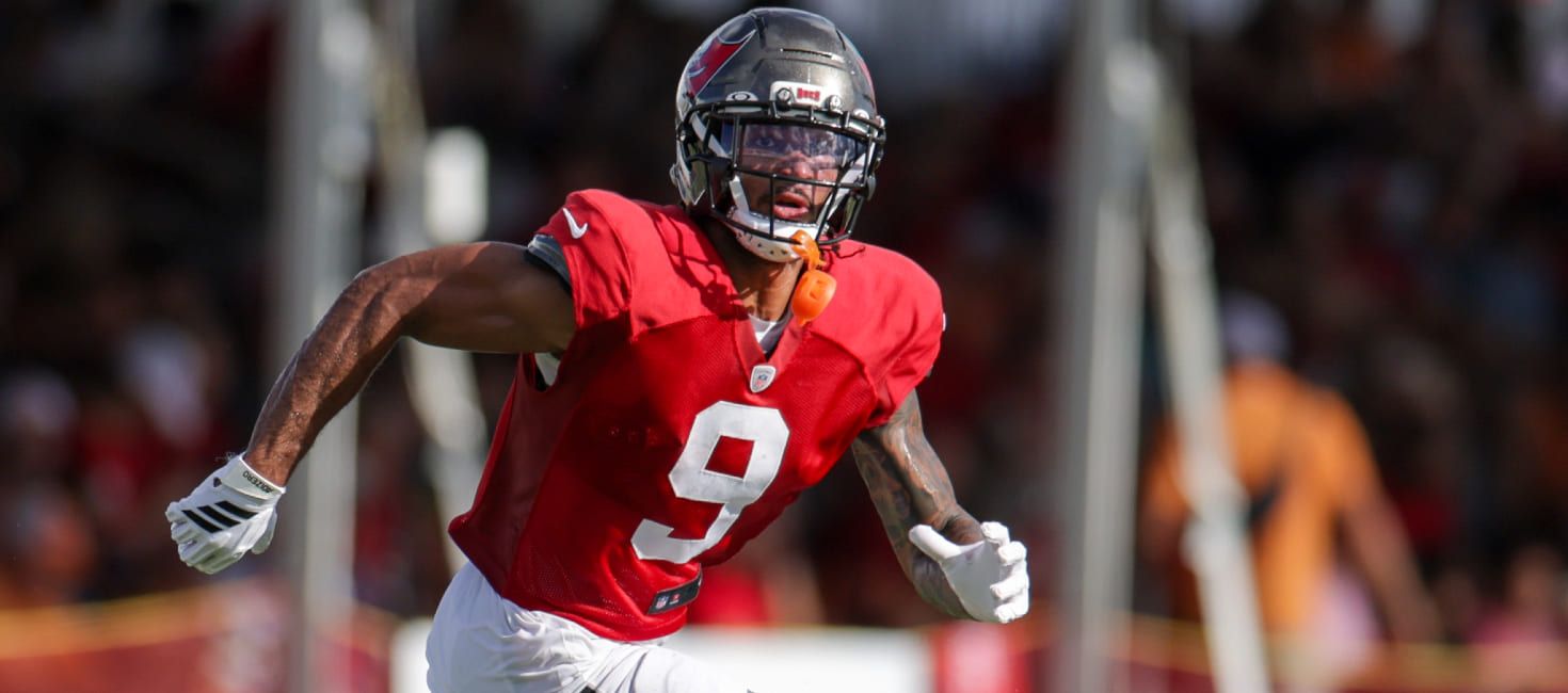 15 Fantasy Football Risers & Fallers (2025) | FantasyPros