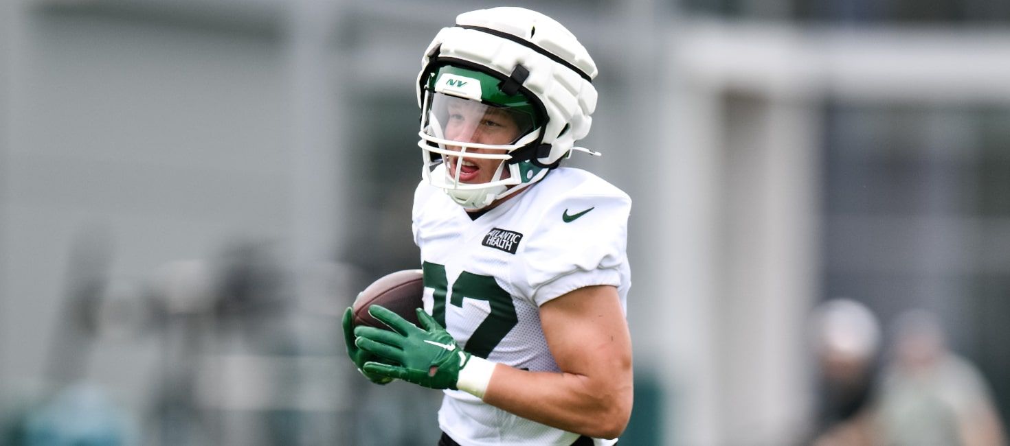 Fantasy Football Waiver Wire: Isaiah Davis, Sincere McCormick, Tank ...