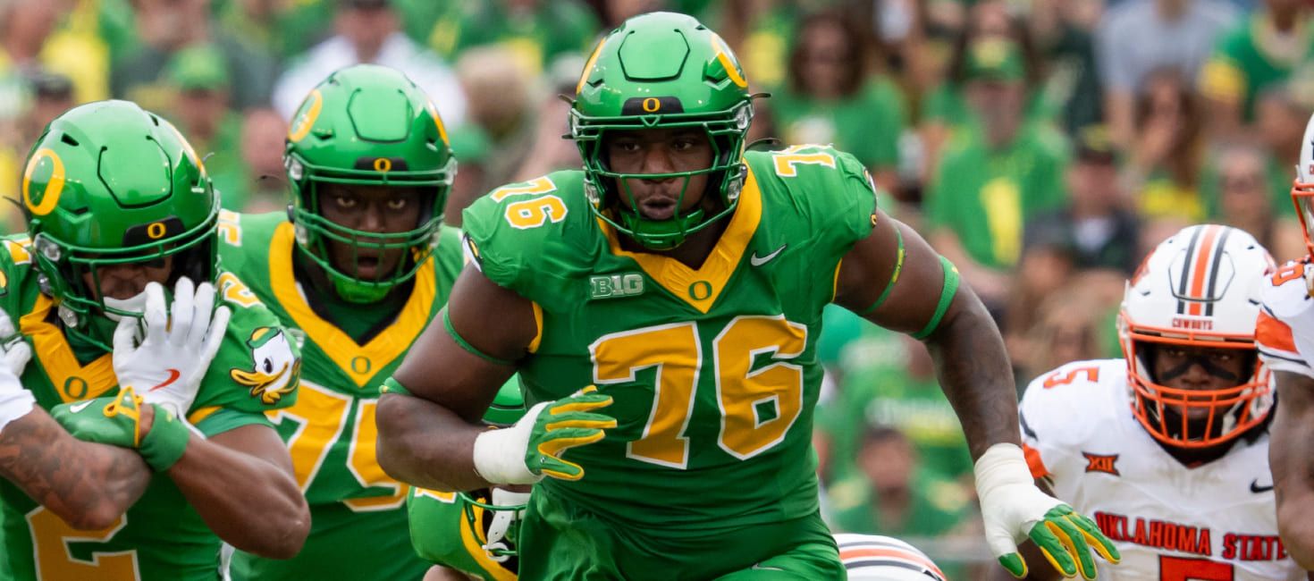 2026 NFL Draft Scouting Report: Isaiah World (OT – Oregon) | FantasyPros