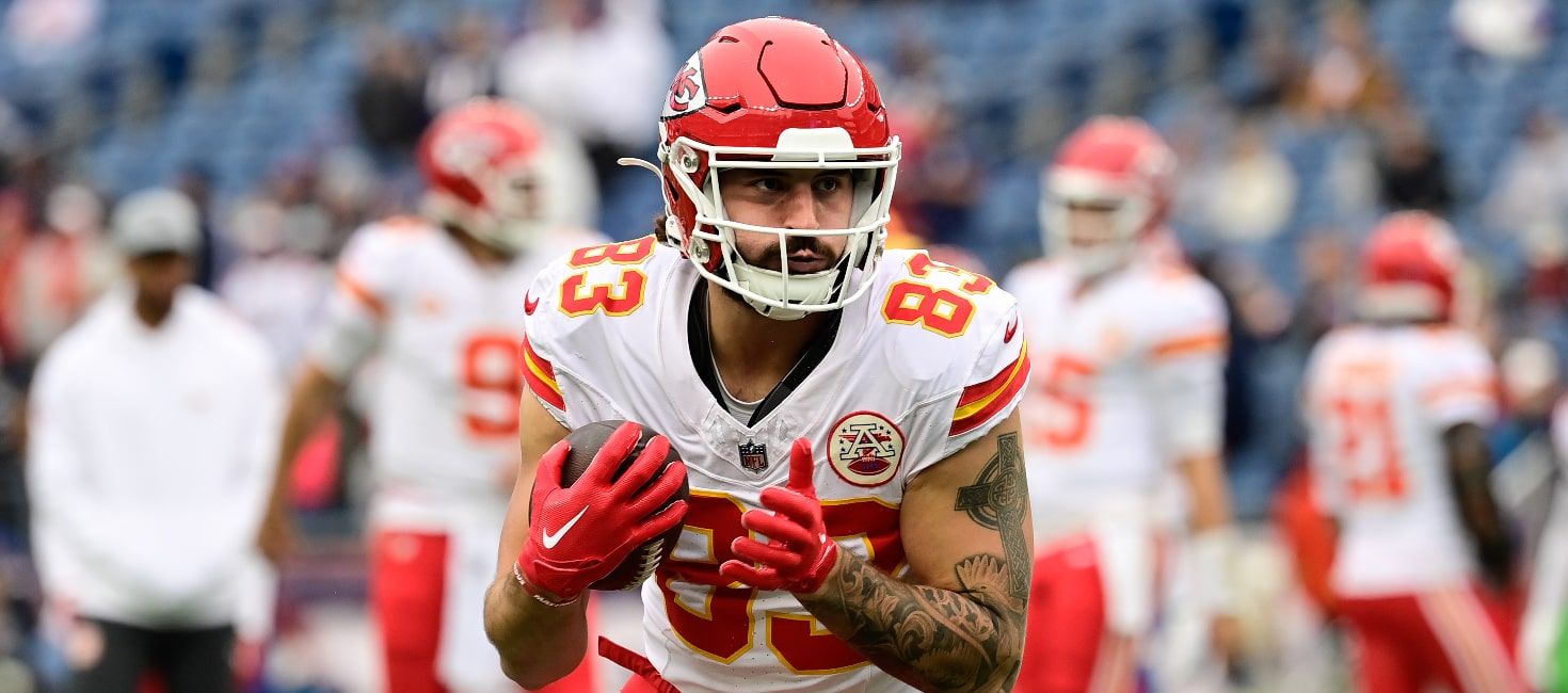 Fantasy Football Tight End Streamers & Waiver Wire Pickups (Week 12) | FantasyPros