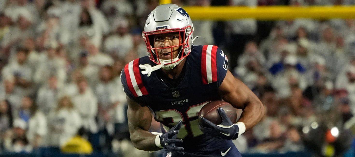 Fantasy Football Trade Value Chart: Week 12 (2025) | FantasyPros