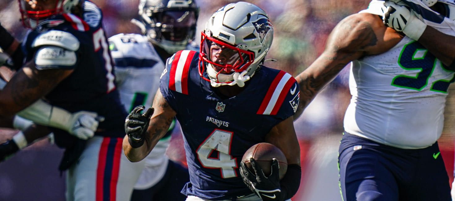 Fantasy Football Start em, Sit em: Antonio Gibson, Samaje Perine ...