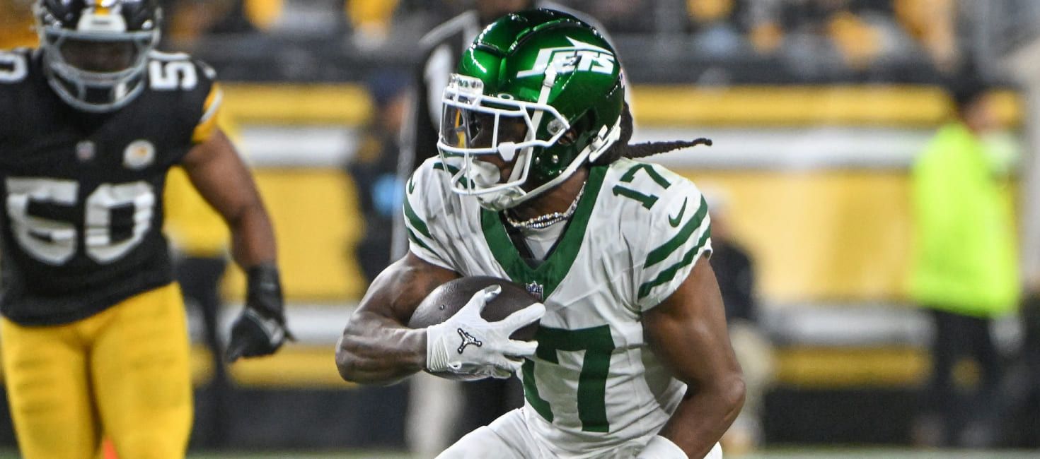 Davante Adams Injury: Will He Play Week 11? (2024 Fantasy Football) | FantasyPros