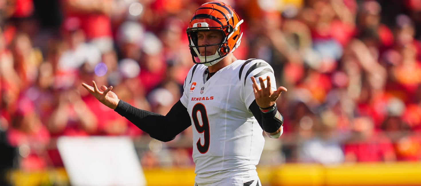 Superflex Fantasy Football Draft Rankings & Tiers (2025) | FantasyPros