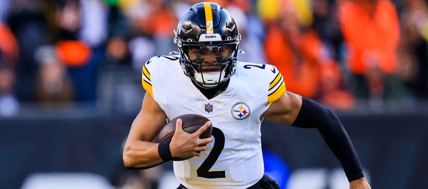 Justin Fields Signs With Jets: Fantasy Football Advice (2025) | FantasyPros