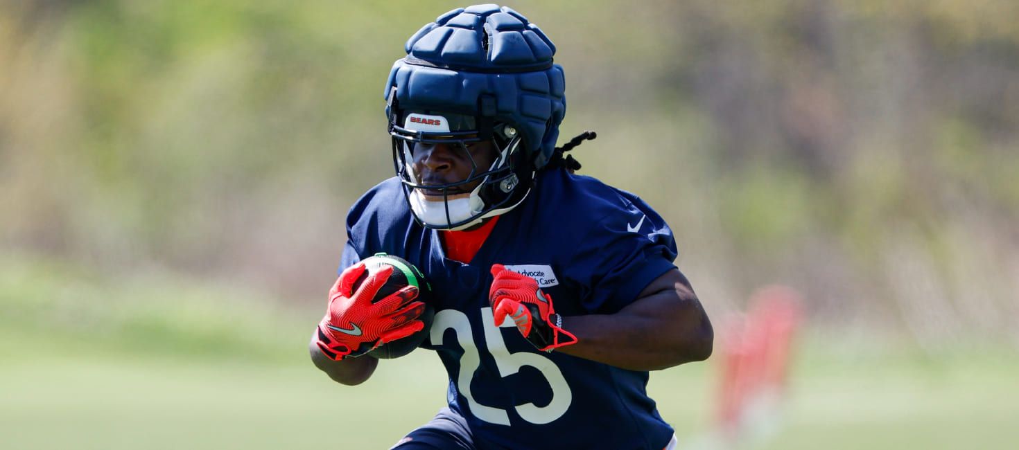 4 Deep Fantasy Football Sleepers Experts Draft (2025) | FantasyPros