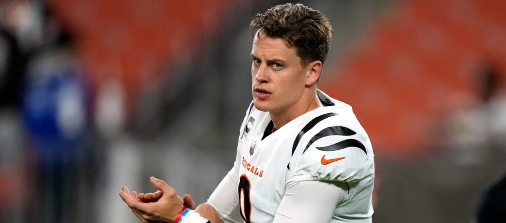 Fantasy Football Trade Advice: Joe Burrow, Ezekiel Elliott, Darren ...